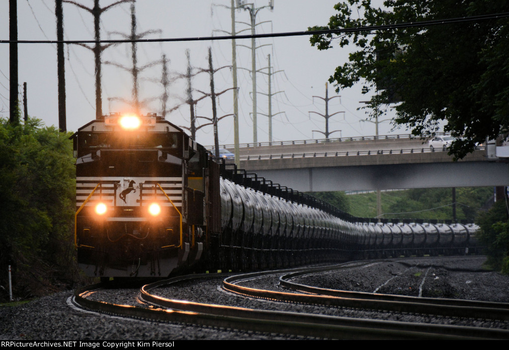 NS 1156 66W Crude Oil Loads